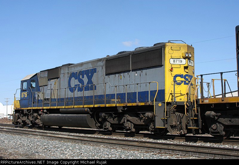 CSX 8719